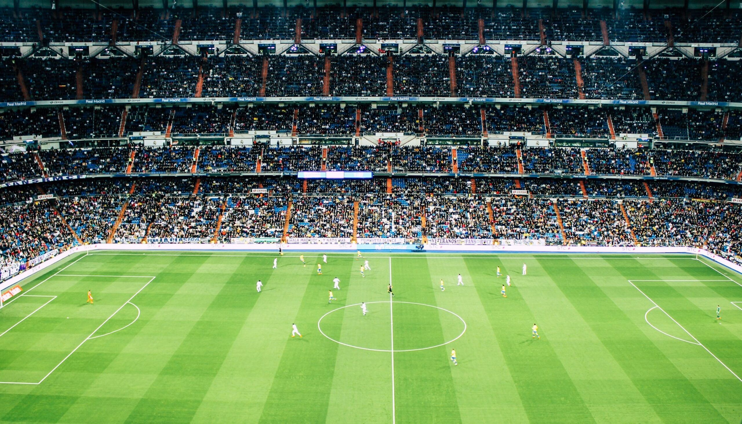 El fútbol en el centro del viaje: ¡Tenemos los mejores tours de ...